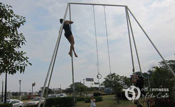POLE FITNESS by Erika Cueto